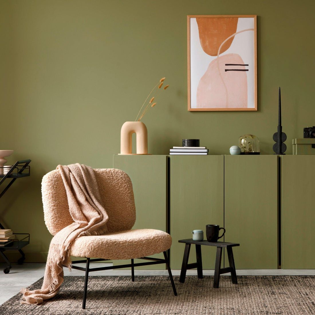 Olive Queen – Ooh Paint Store